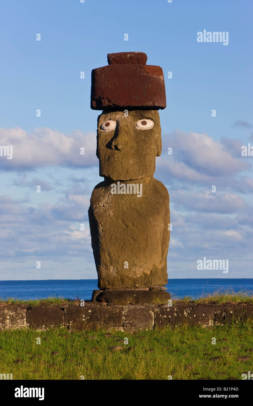 South America Chile Rapa Nui Easter Island Moai statue Ahu Ko Te riku ...