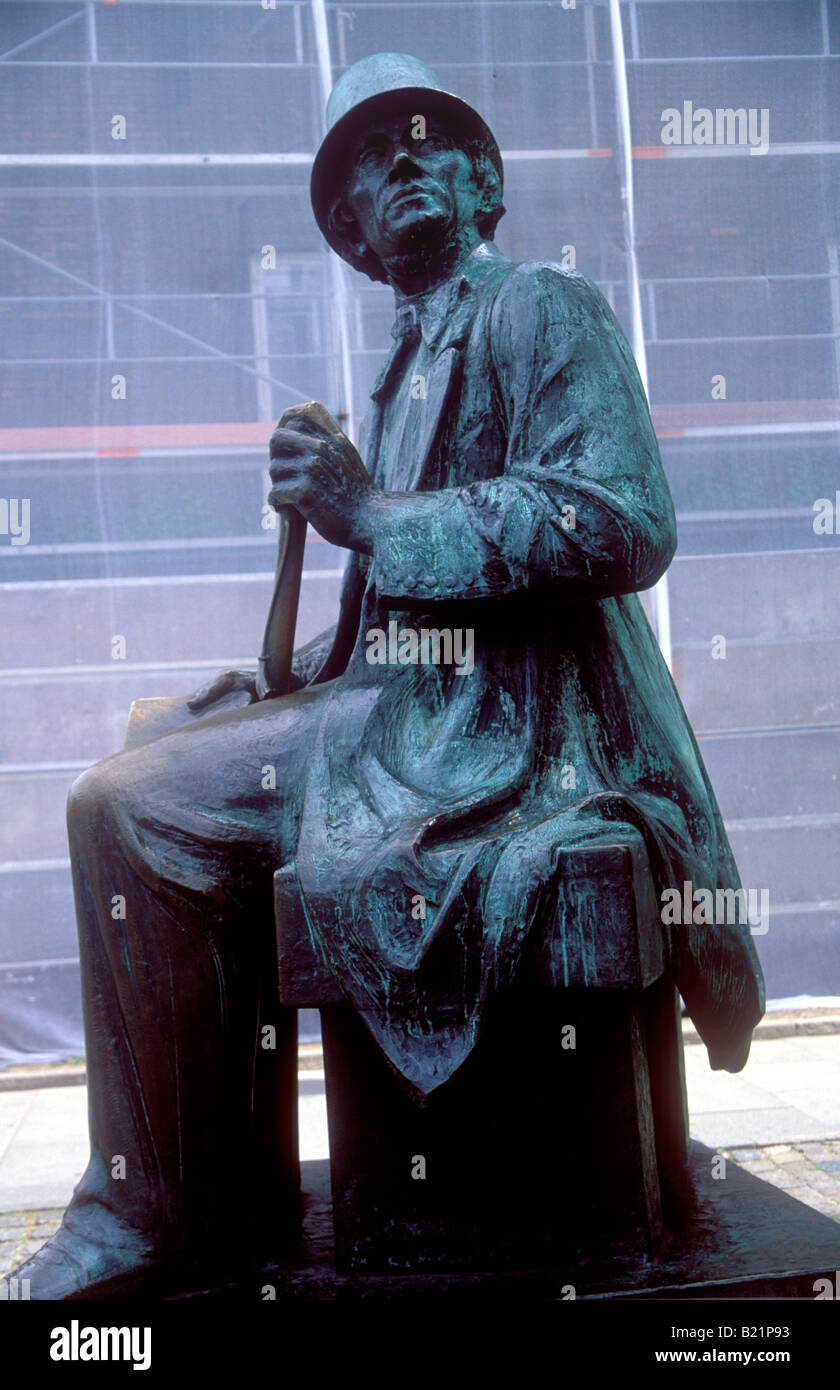 Copenhagen - Hans Christian Anderson Statue Stock Photo - Alamy