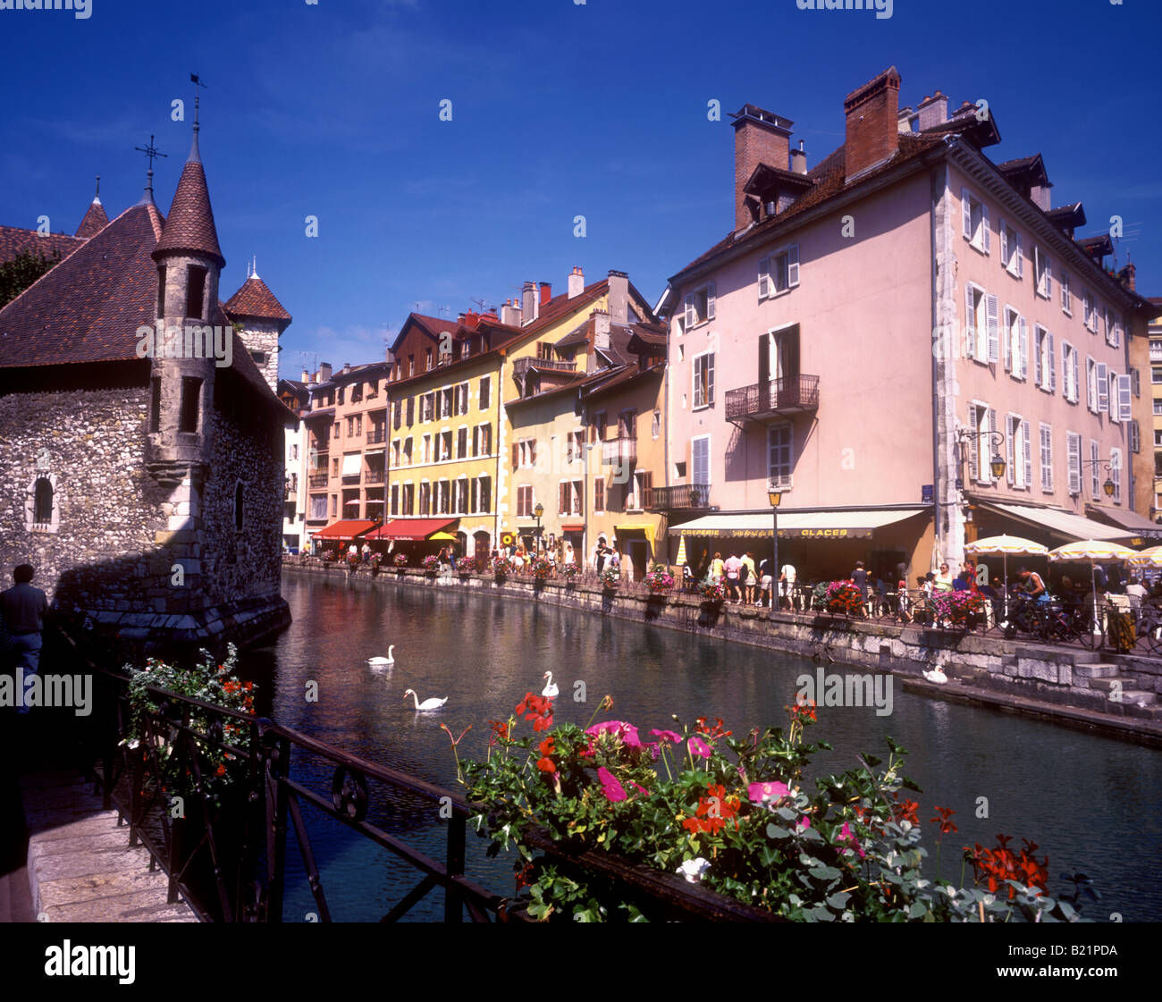 Annecy - Town of picturesque canals at northern end of Lake Annecy ...