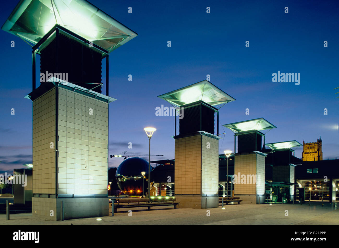 Bristol squares hi-res stock photography and images - Alamy