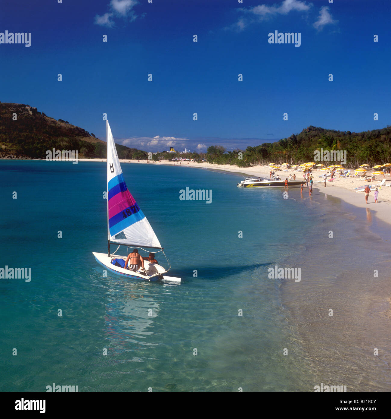 Deep bay antigua hi-res stock photography and images - Alamy