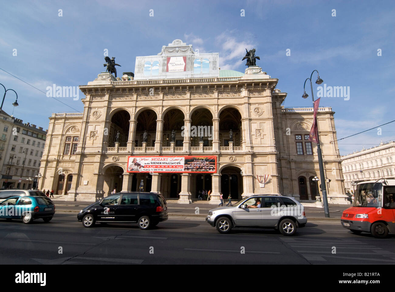 Opera House Opernhaus Vienna Austria Europe Stock Photo - Alamy