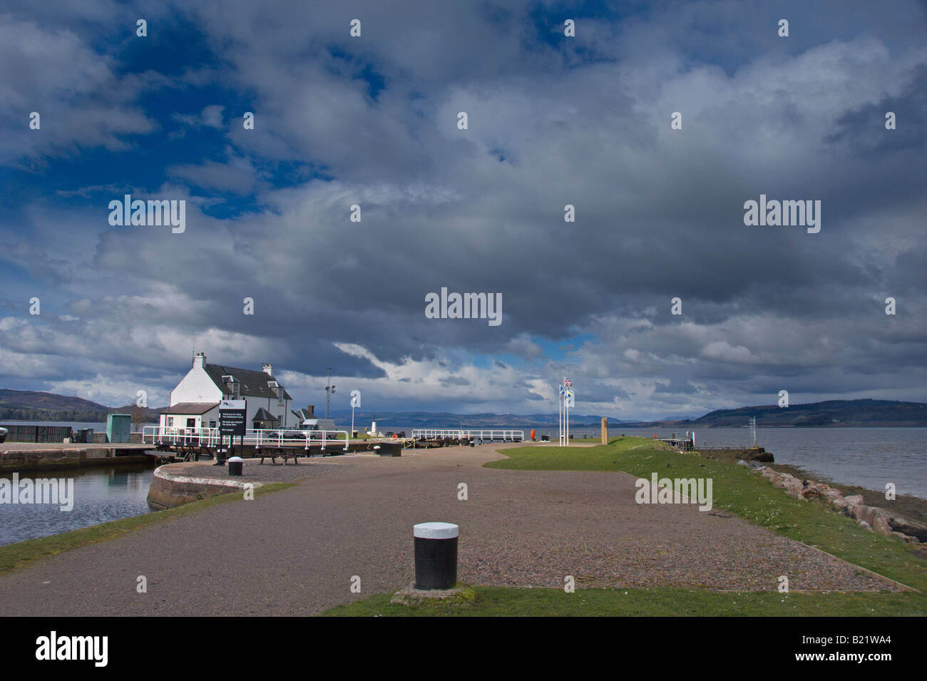 Caledonian canal sea lock hi-res stock photography and images - Alamy
