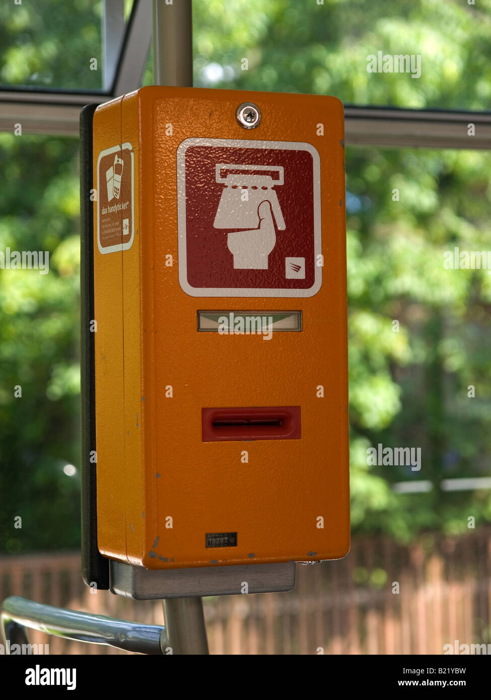 Ticket machine light rail hi-res stock photography and images - Alamy