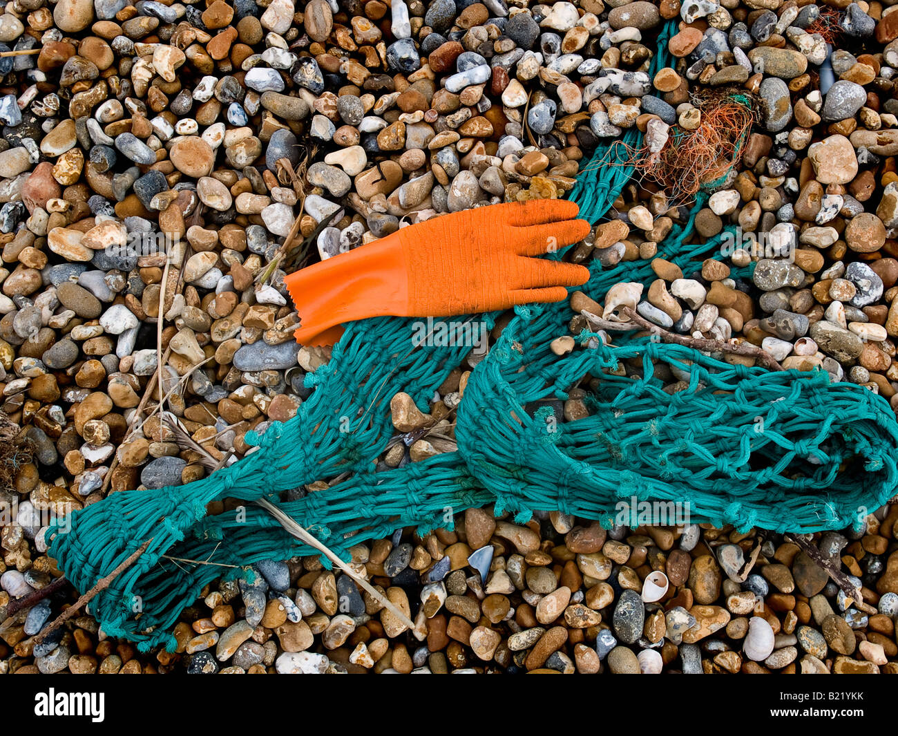 Washed up fishing net hi-res stock photography and images - Alamy