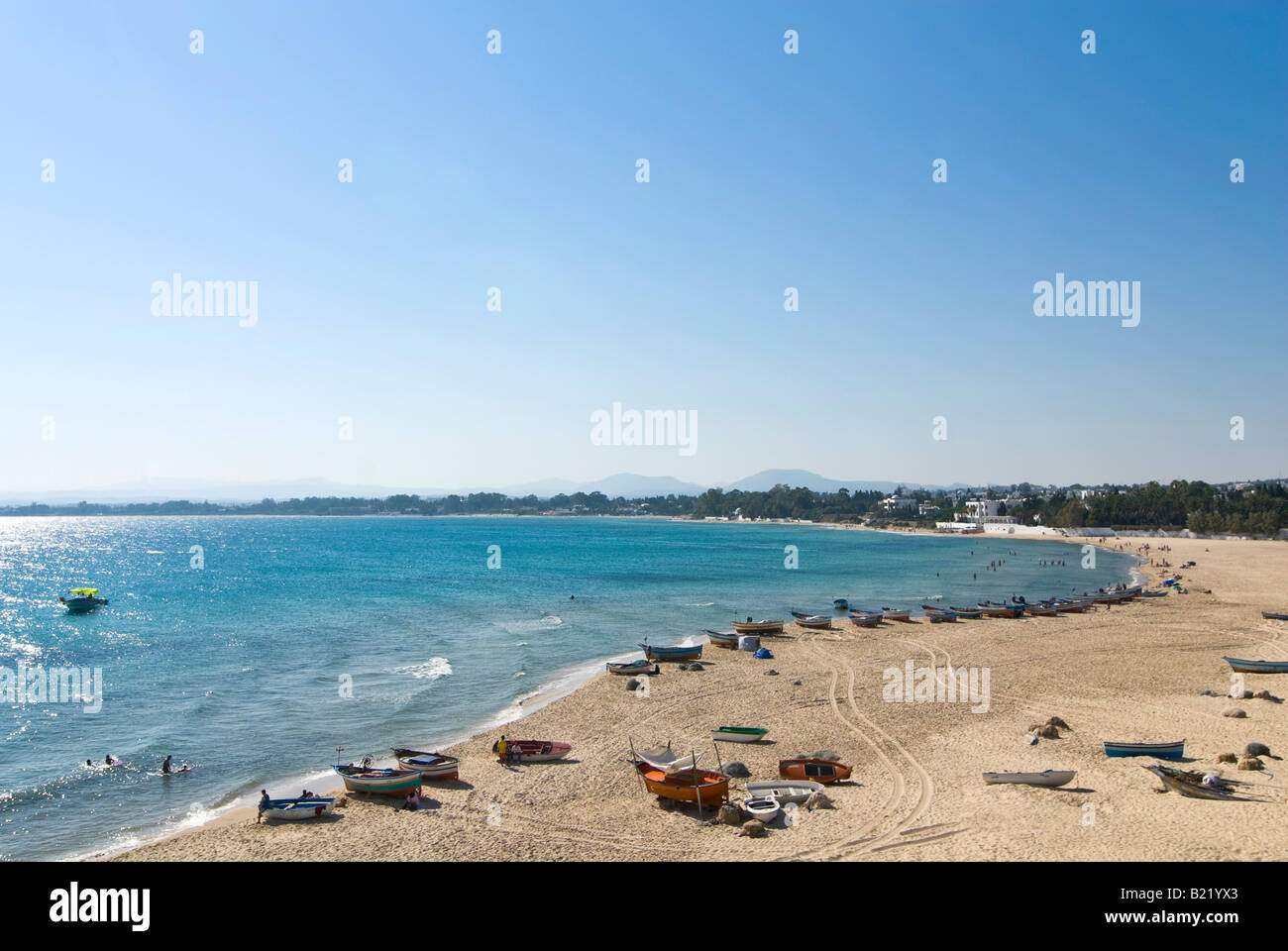 Beach view with boats hi-res stock photography and images - Alamy
