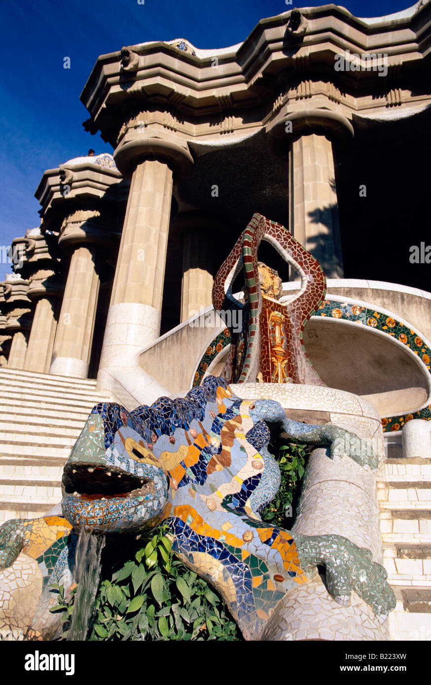 Espagne parc guell hi-res stock photography and images - Alamy
