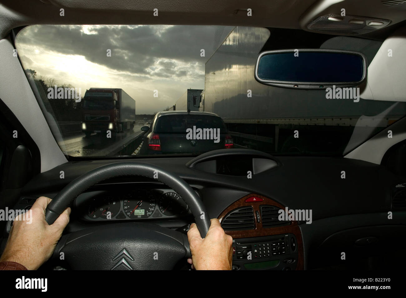 Car front panel hi-res stock photography and images - Alamy