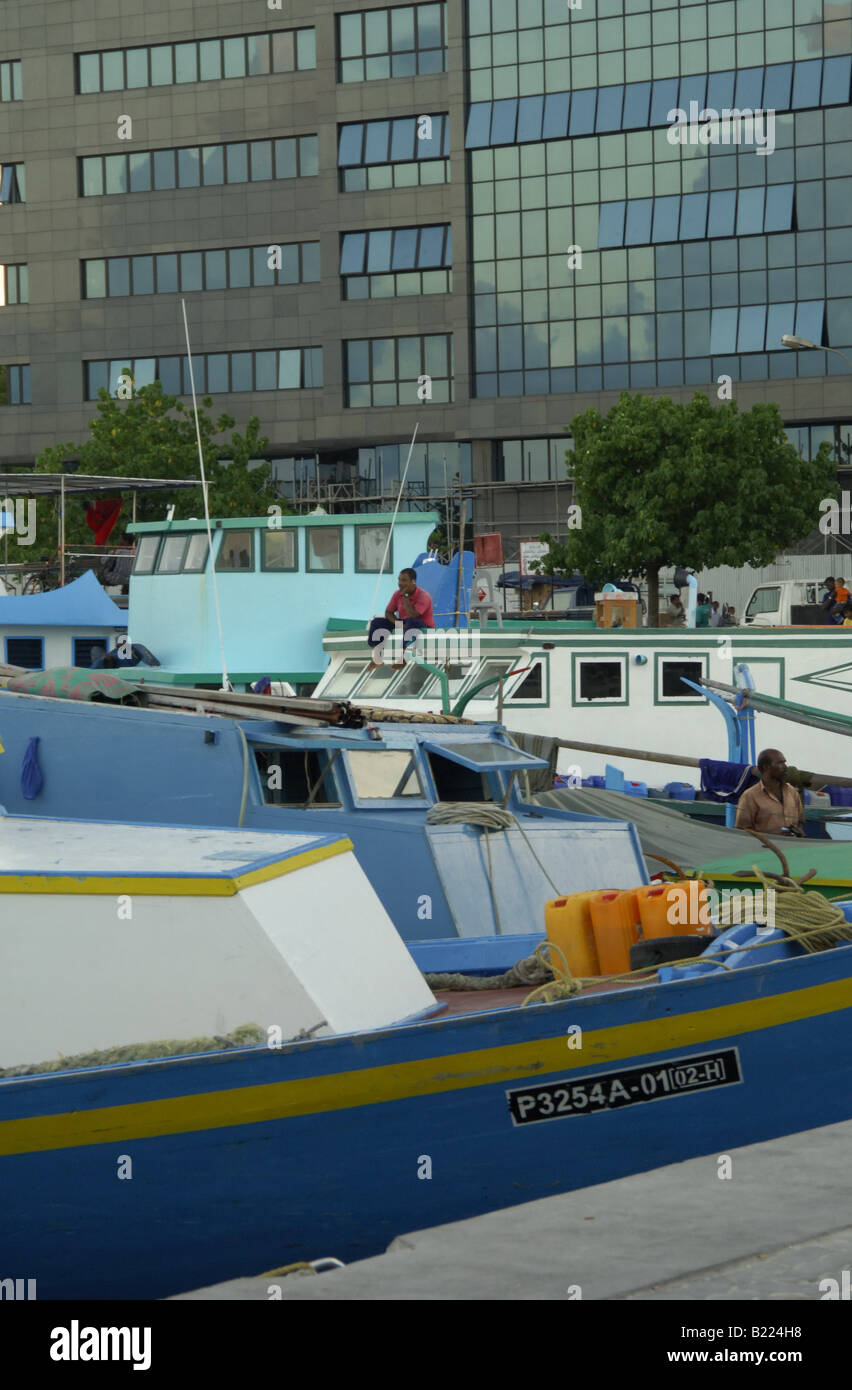 Malé maldives buildings hi-res stock photography and images - Alamy