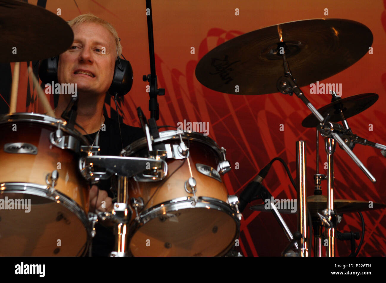 Gregg Bissonette Drummer Drum Music Musician Stock Photo - Alamy