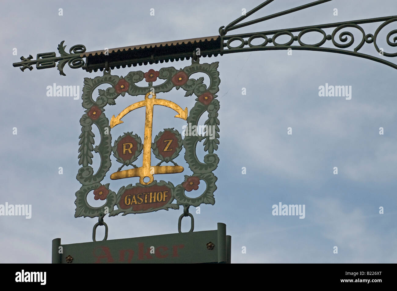 Decorative inn sign hi-res stock photography and images - Alamy