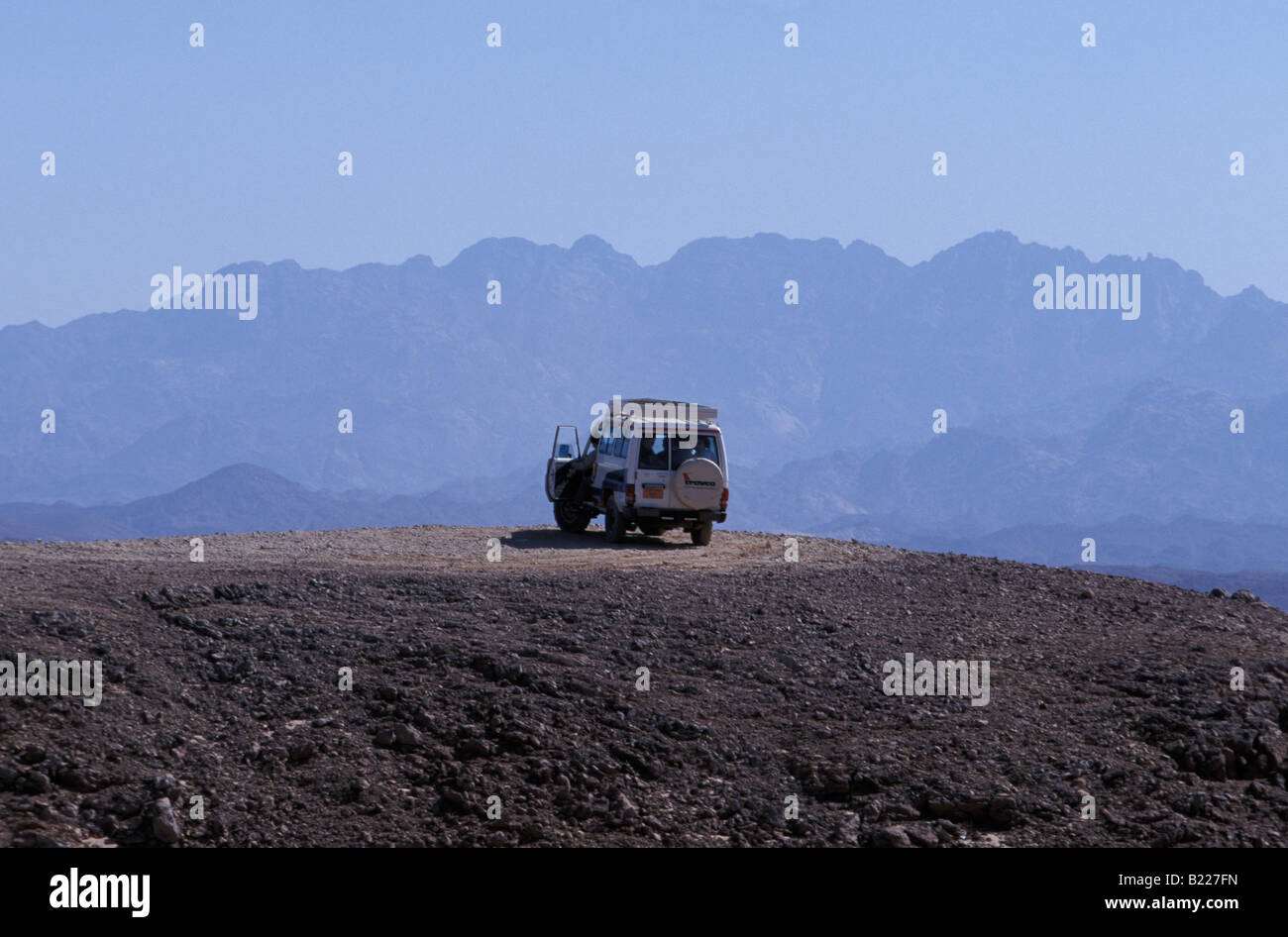Off road tour desert Hurghada Egypt Stock Photo - Alamy