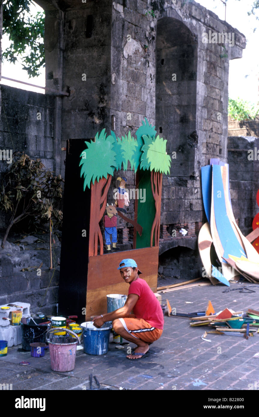 PETA theatre stage preparations in fort santiago barracks intramuros ...
