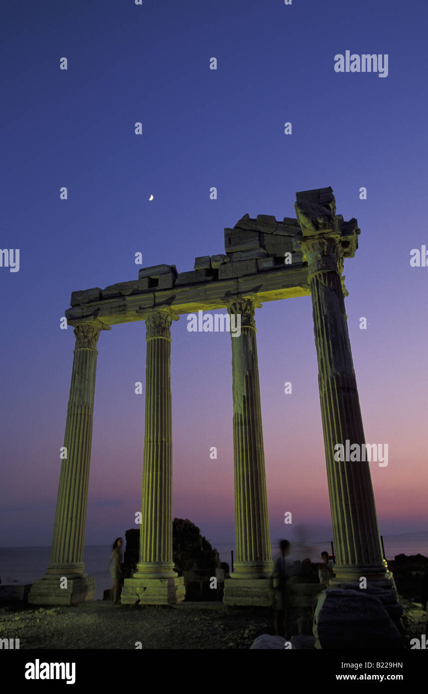 Apollon tempel hi-res stock photography and images - Alamy