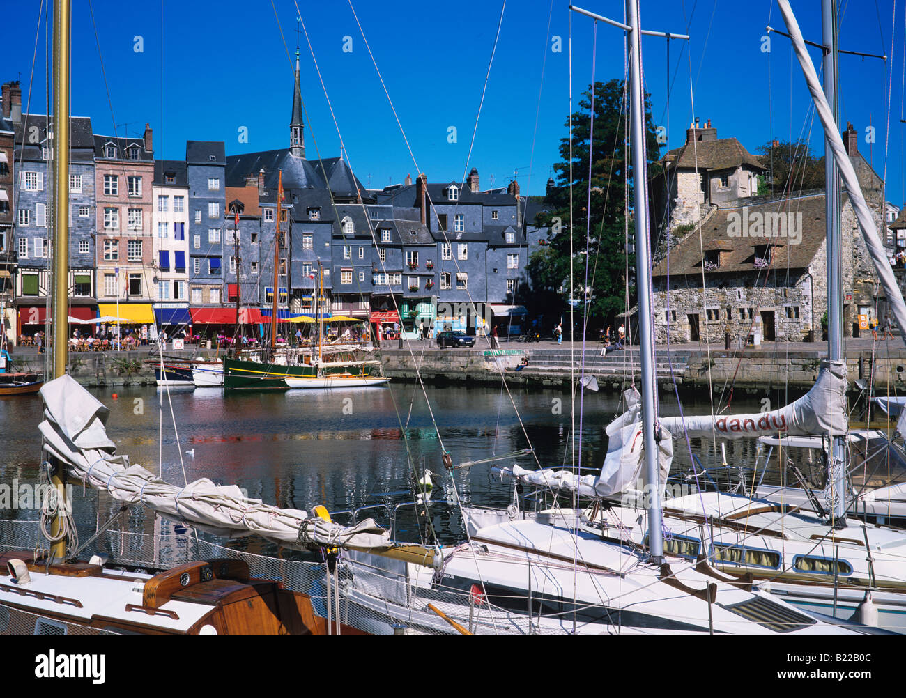 The colorful inner harbour with yachts and the Fishermans Church at ...