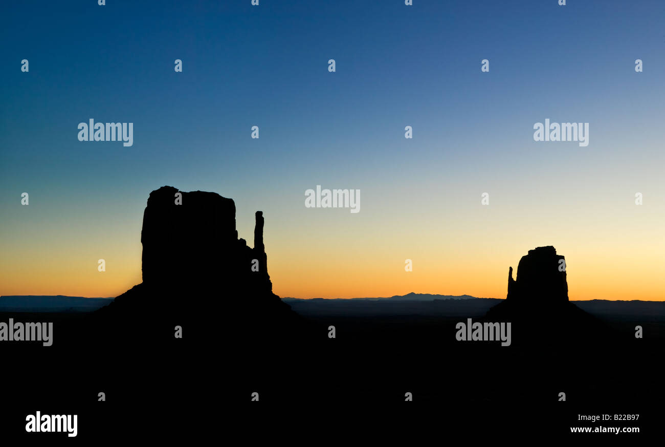 Mitten buttes sunset silhouettes hi-res stock photography and images ...