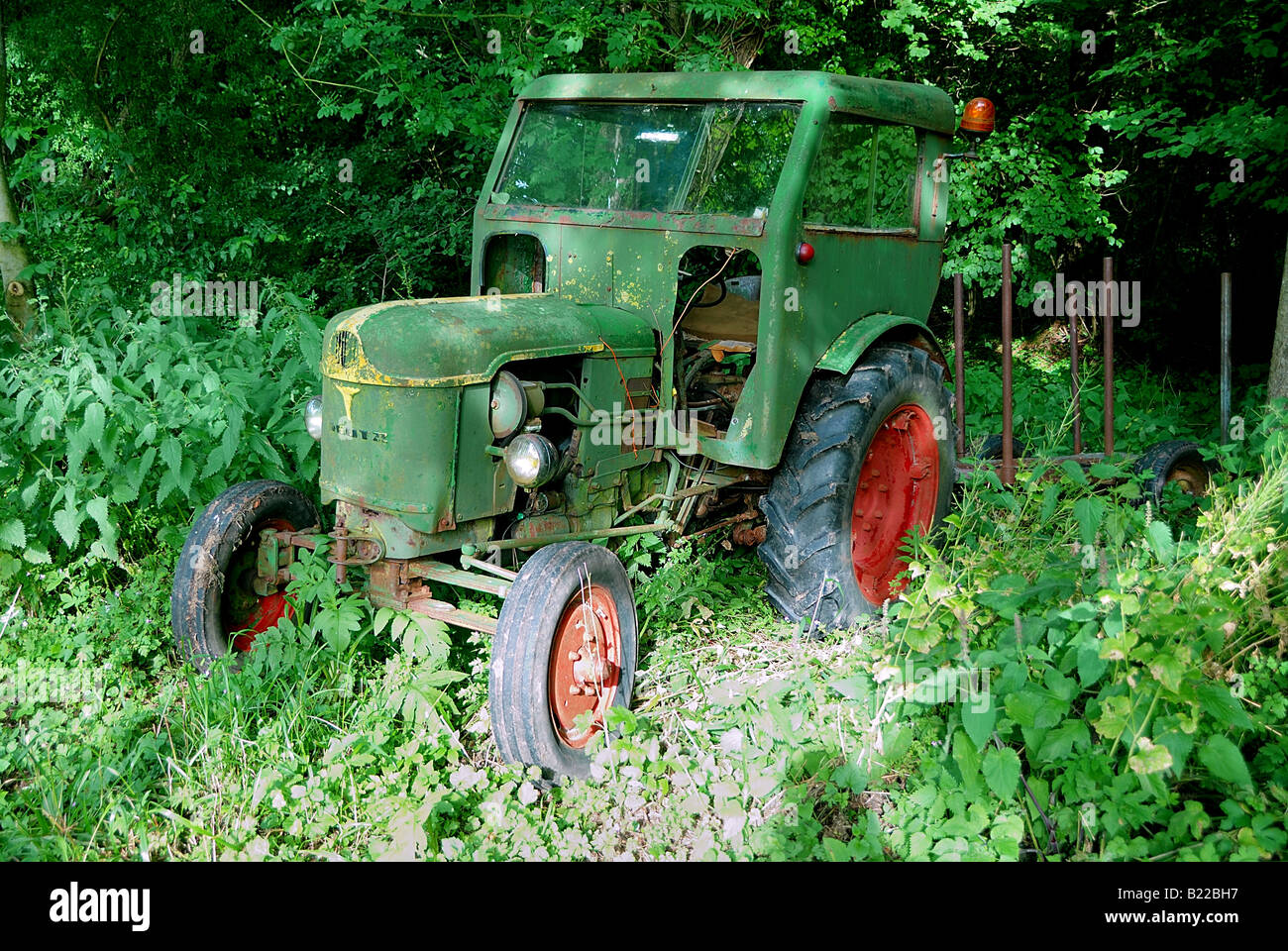 Deutz tractor hi-res stock photography and images - Alamy