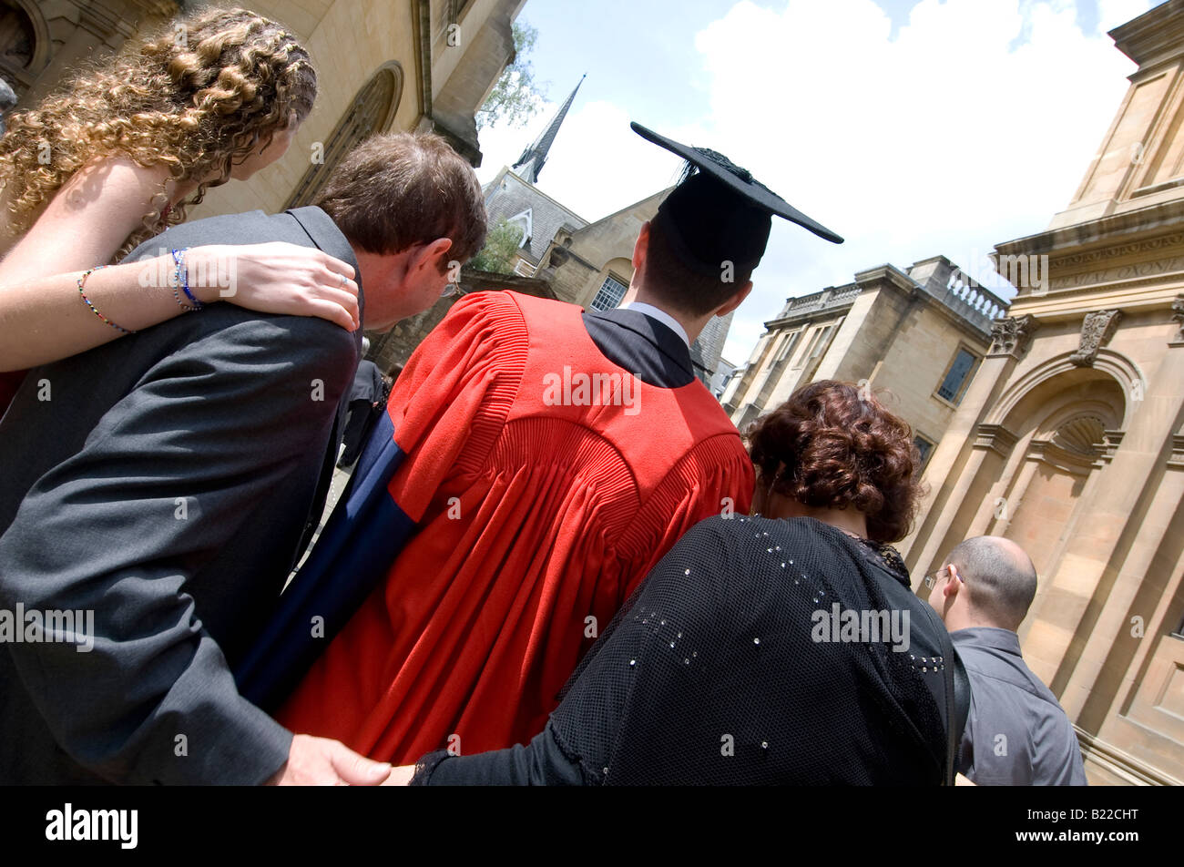 Graduation ceremony exams hi-res stock photography and images - Alamy