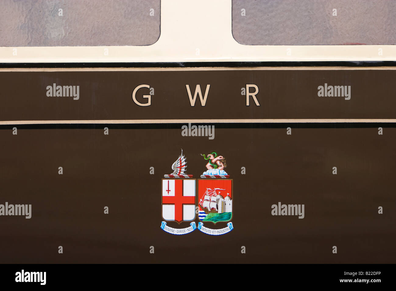 Gwr logo hi-res stock photography and images - Alamy
