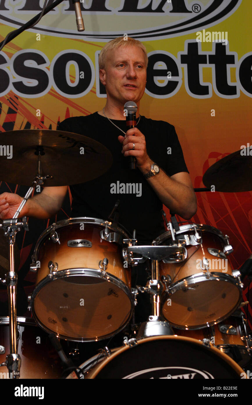 Gregg Bissonette Drummer Drum Music Musician Stock Photo - Alamy