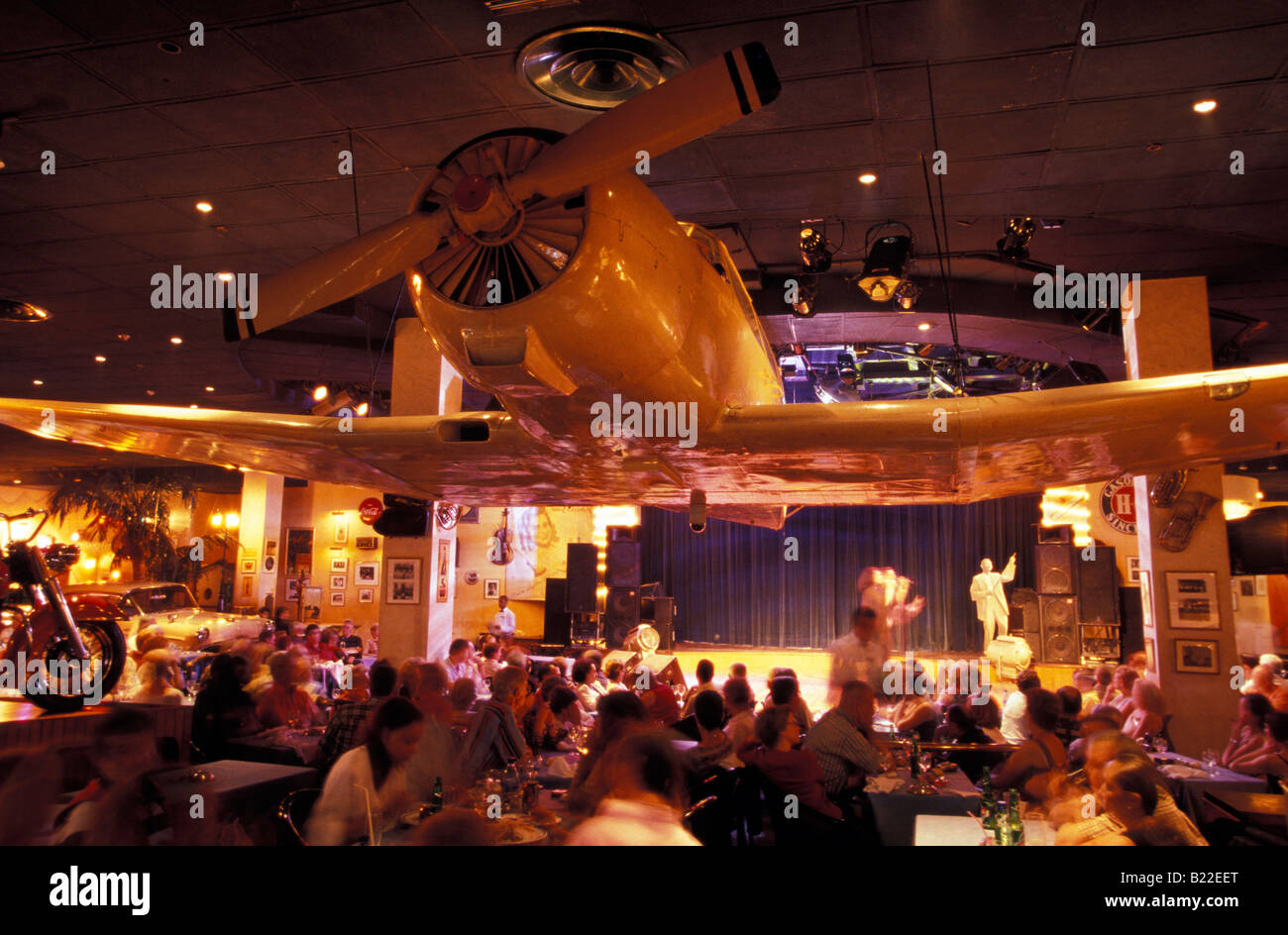 Cuban cafes havana restaurant hi-res stock photography and images - Alamy