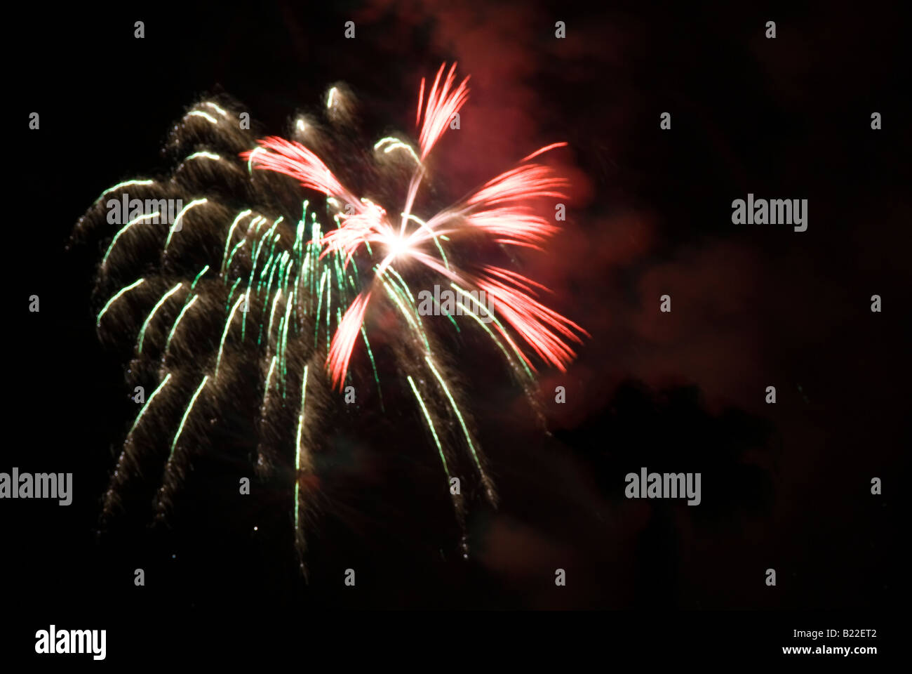 Multi burst fireworks hi-res stock photography and images - Alamy