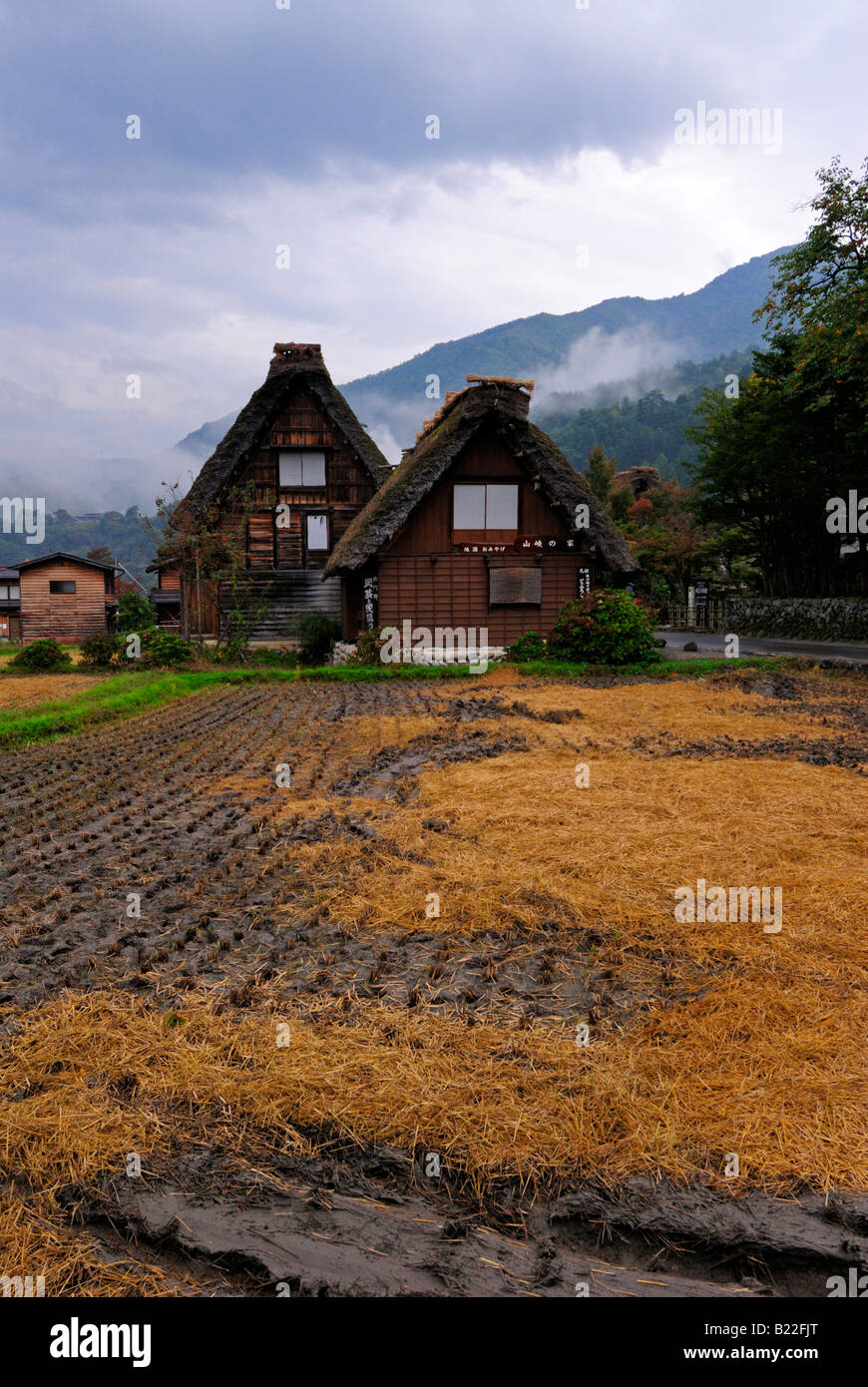 Rural farmhouses gassho zukuri hands in prayer UNESCO World Heritage ...