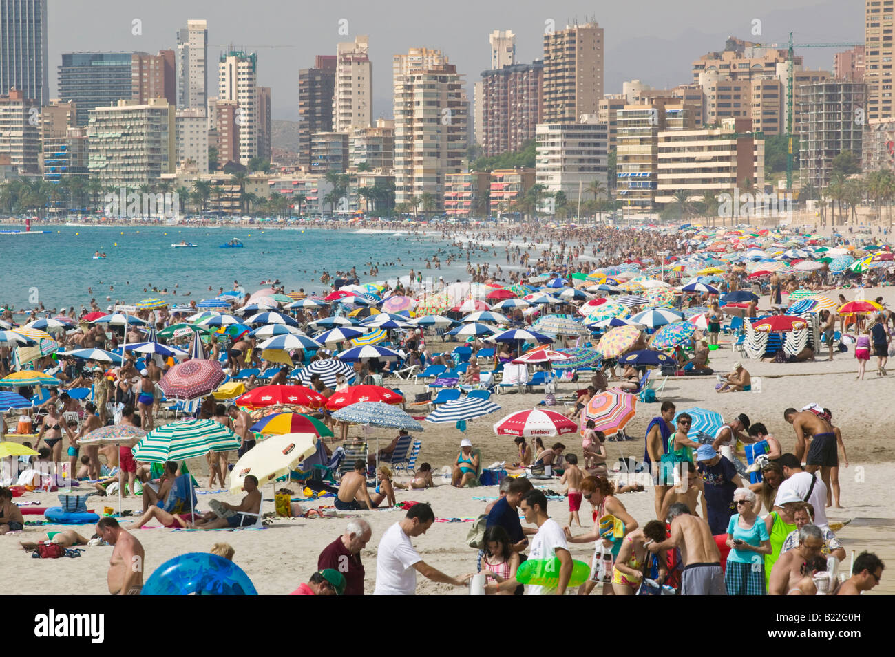 Crowds on the beach in Benidorm, Costa Blanca, Spain Stock Photo - Alamy