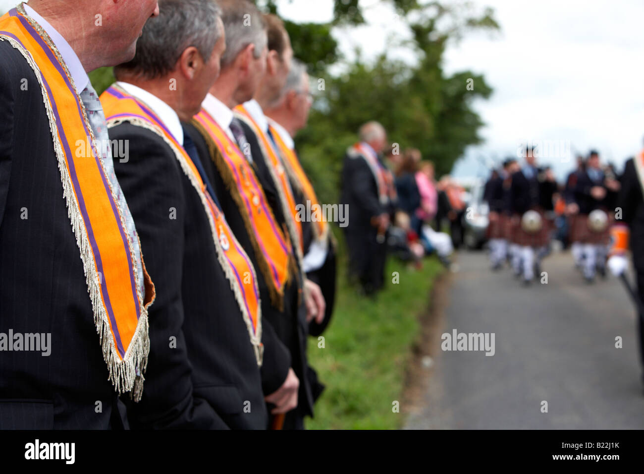 Orangemen wearing sashes hi-res stock photography and images - Alamy