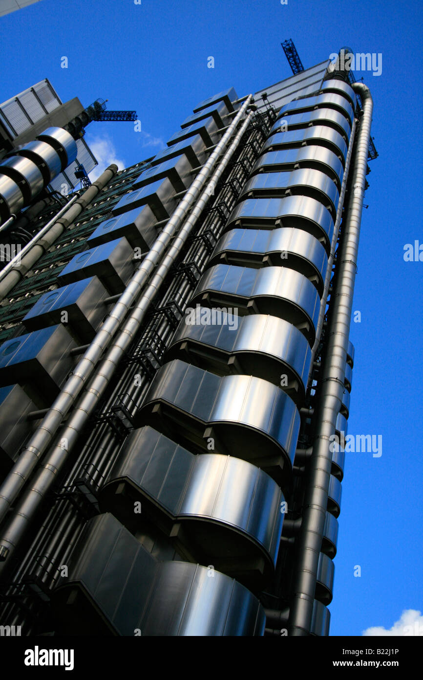 Sleek building hi-res stock photography and images - Alamy