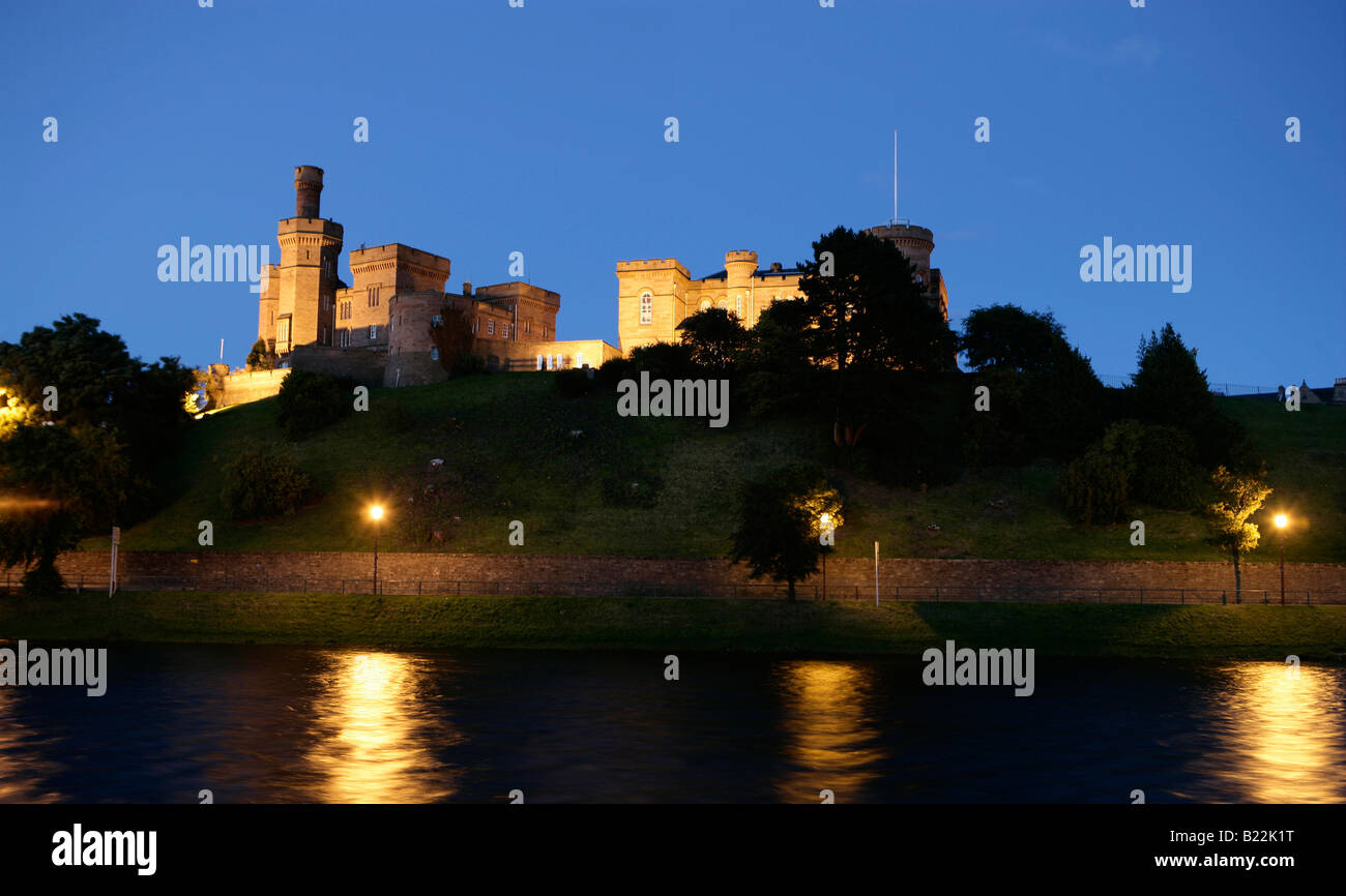 Night view of inverness castle hi-res stock photography and images - Alamy
