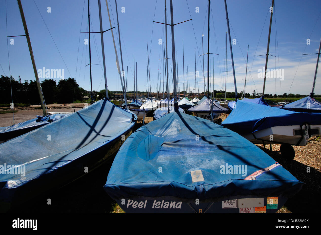 Yard for boats hi-res stock photography and images - Alamy