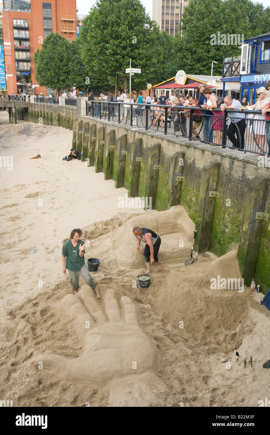 London sand hi-res stock photography and images - Alamy
