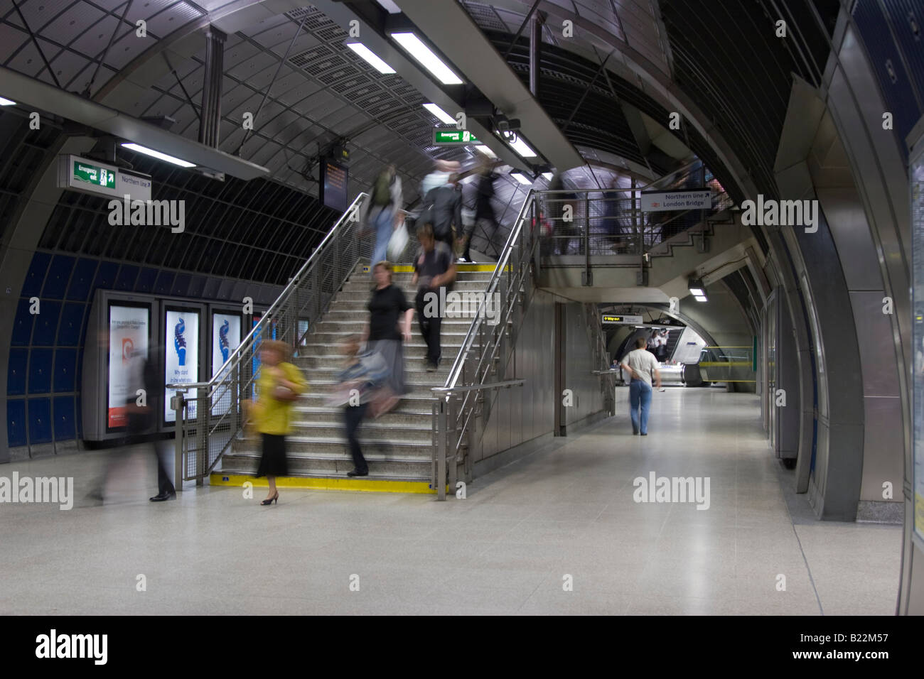 Passenger Concourse - Jubilee Line - London Bridge Underground Station ...