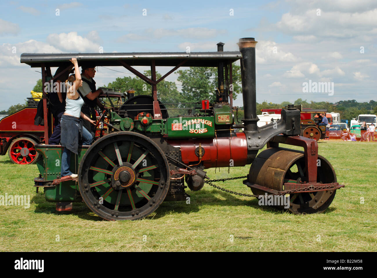Steam roller uk hi-res stock photography and images - Alamy