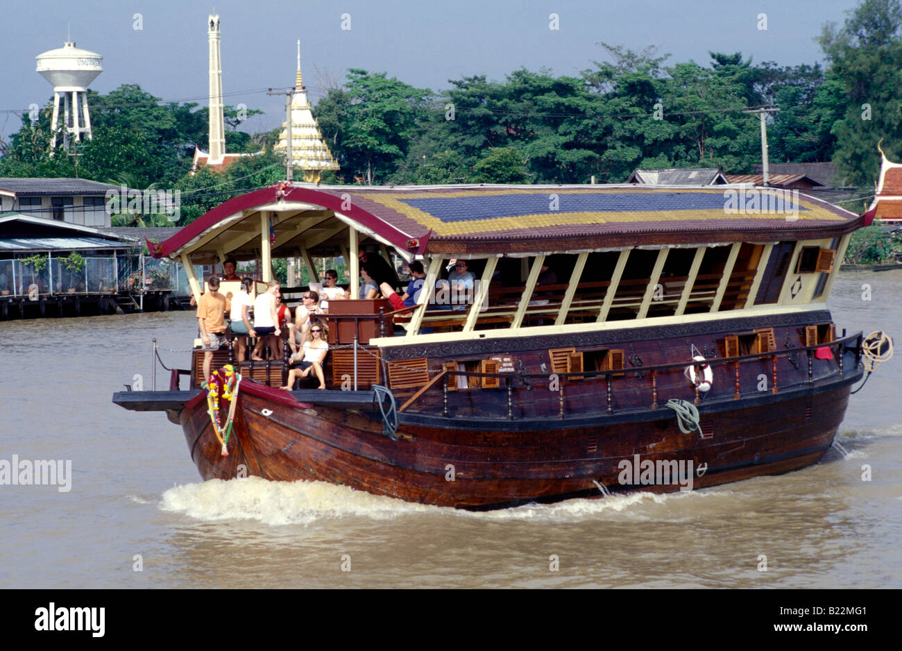 teak boat chao phrya river bangkok thailand Stock Photo - Alamy