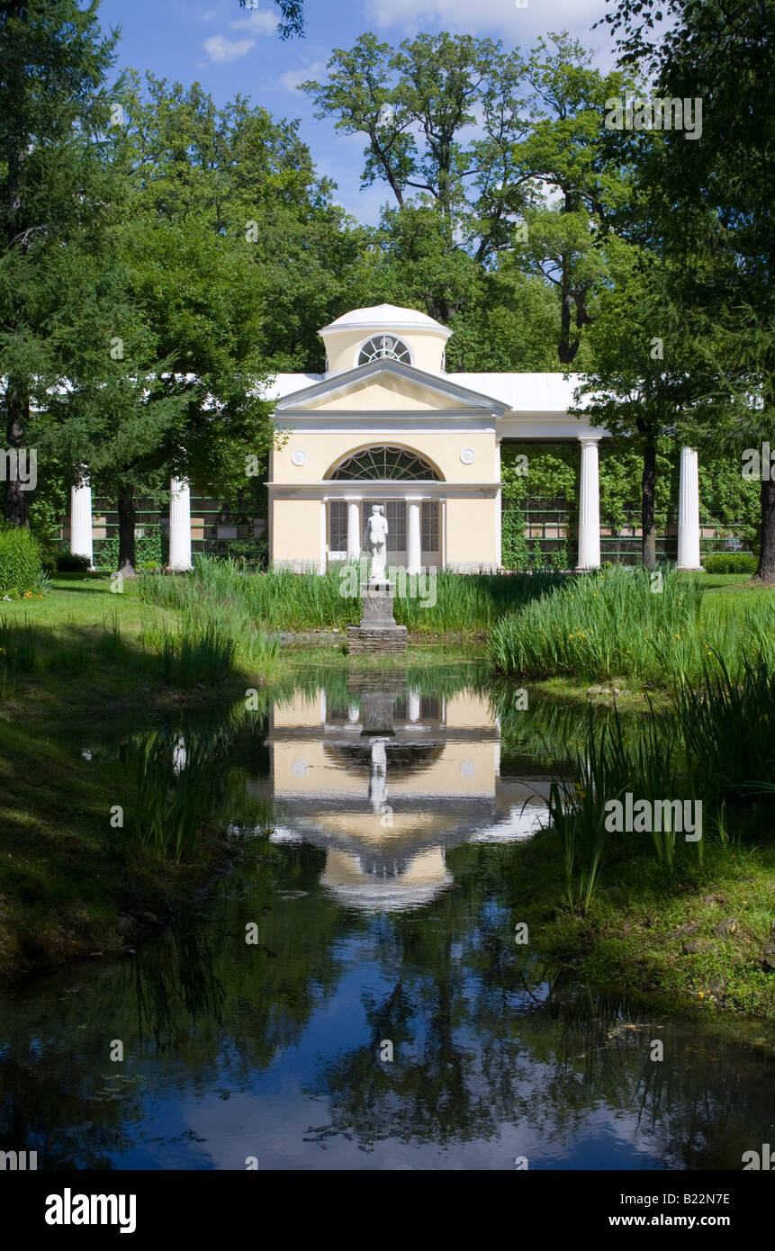 St petersburg park hi-res stock photography and images - Alamy