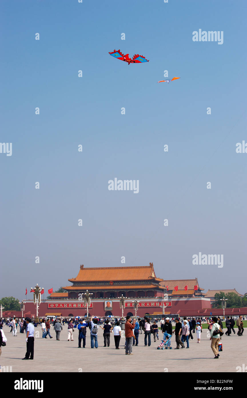 Kite Flying In Tian anmen Square Beijing China Stock Photo - Alamy