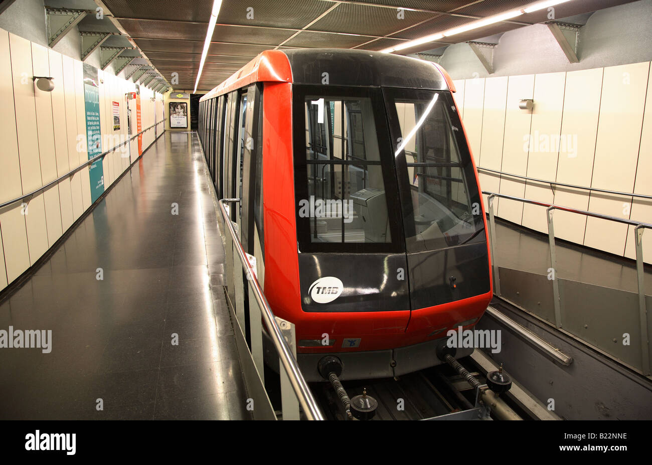 Funicular barcelona hi-res stock photography and images - Alamy