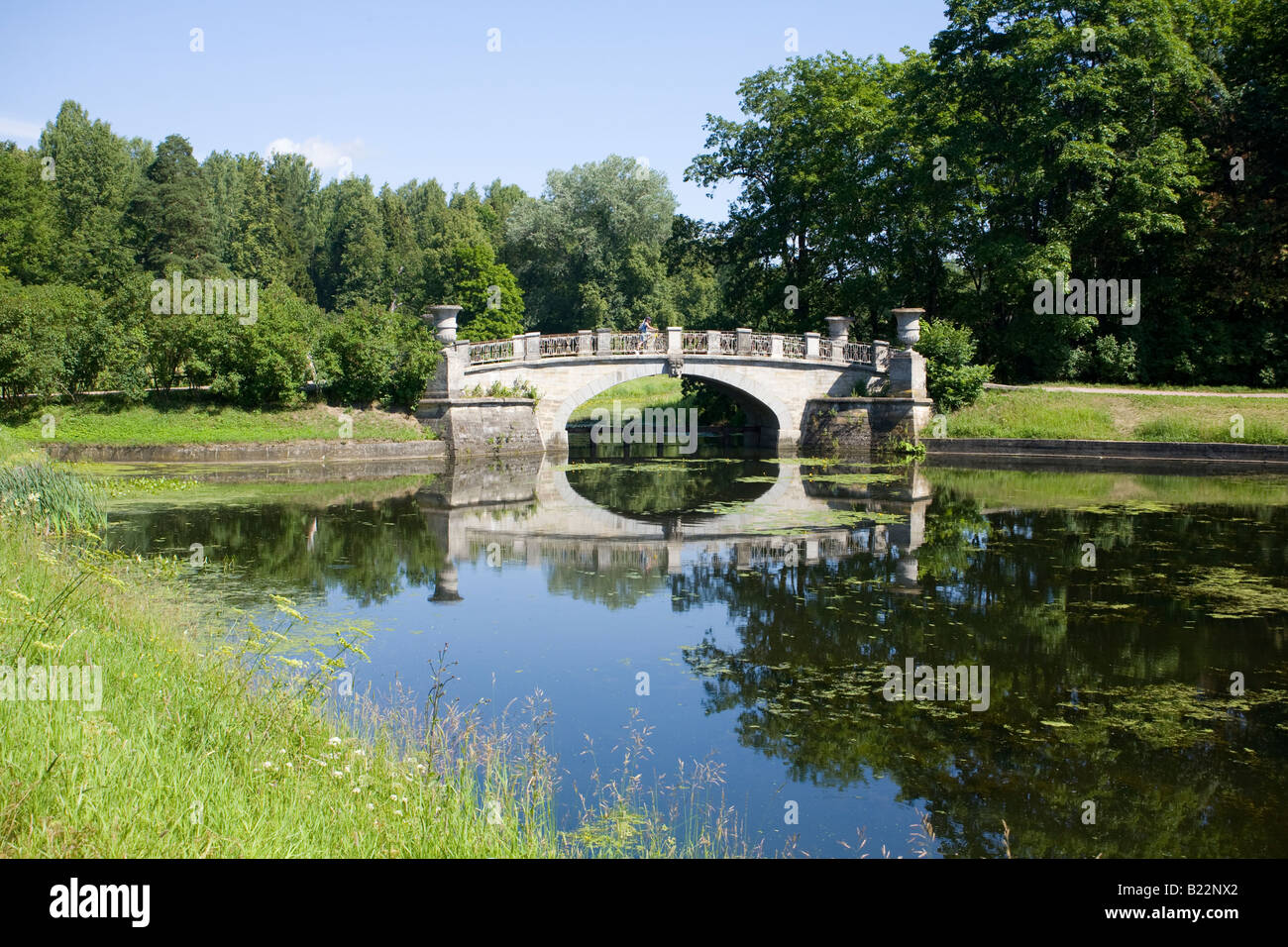 Pavlovsk hi-res stock photography and images - Alamy