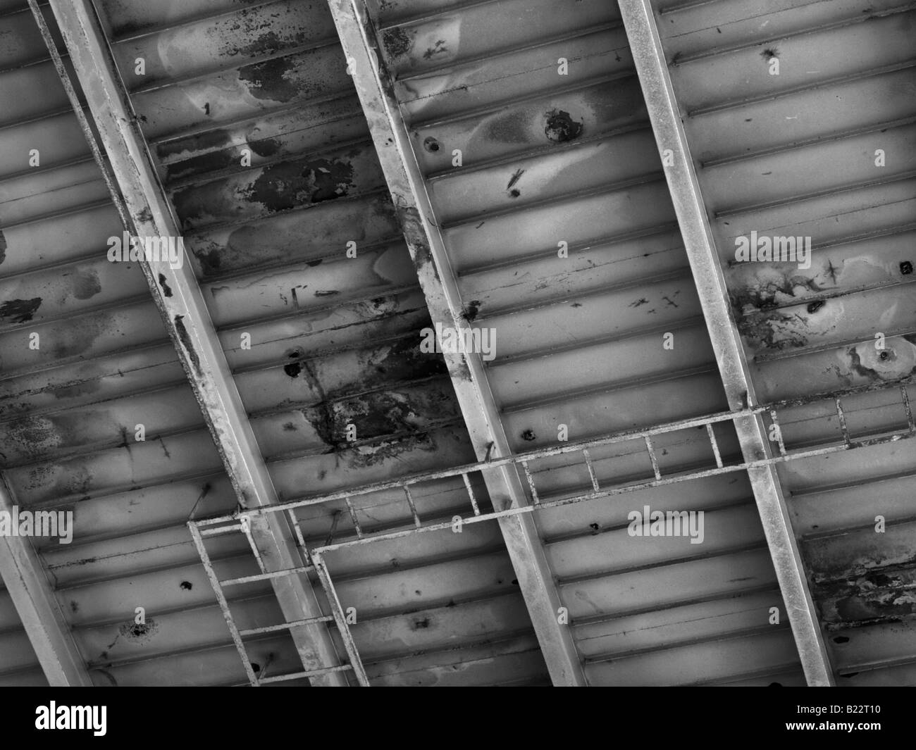 Structural steel horizontal Black and White Stock Photos & Images - Alamy