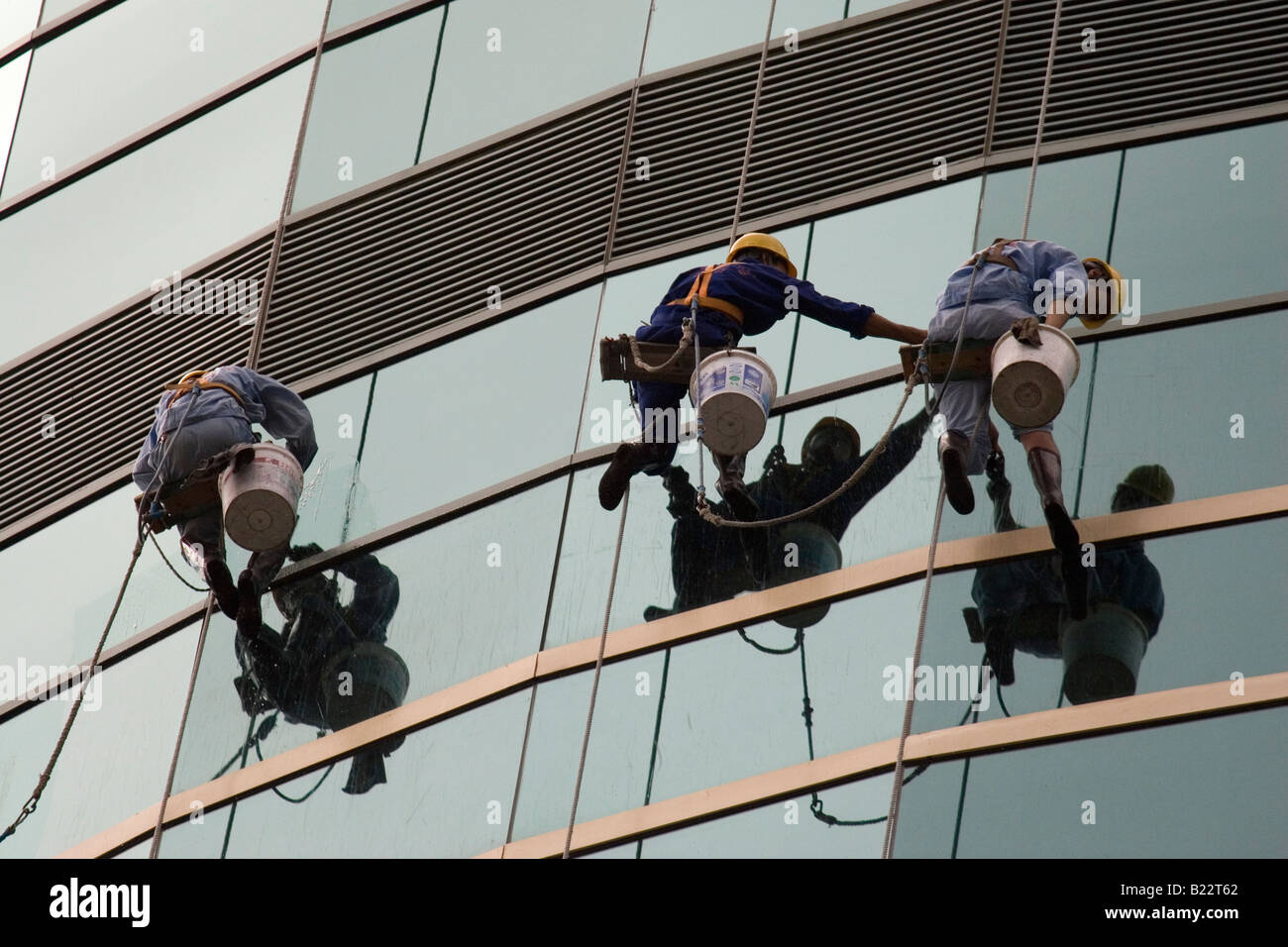 Window Cleaner Skyscraper High Resolution Stock Photography and Images ...