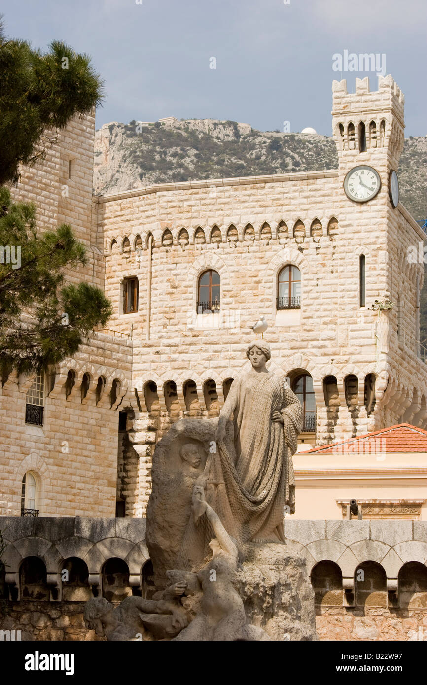 Statue in Monaco Stock Photo - Alamy