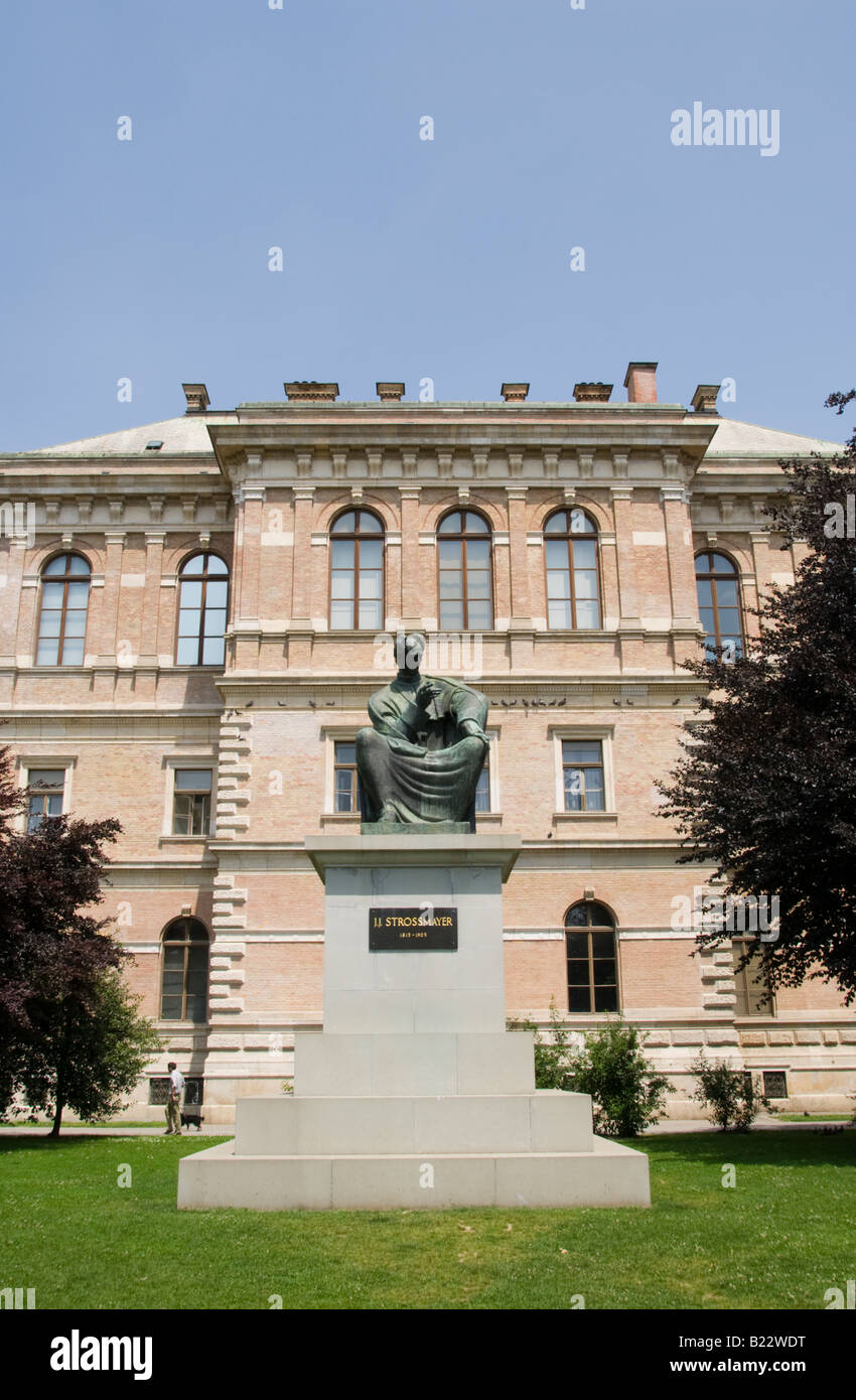 Statue of Strossmayer Zagreb Stock Photo - Alamy