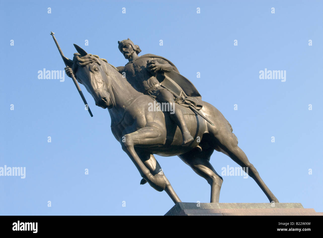 Statue of King Tomislav Tomislava Trg Zagreb Stock Photo - Alamy
