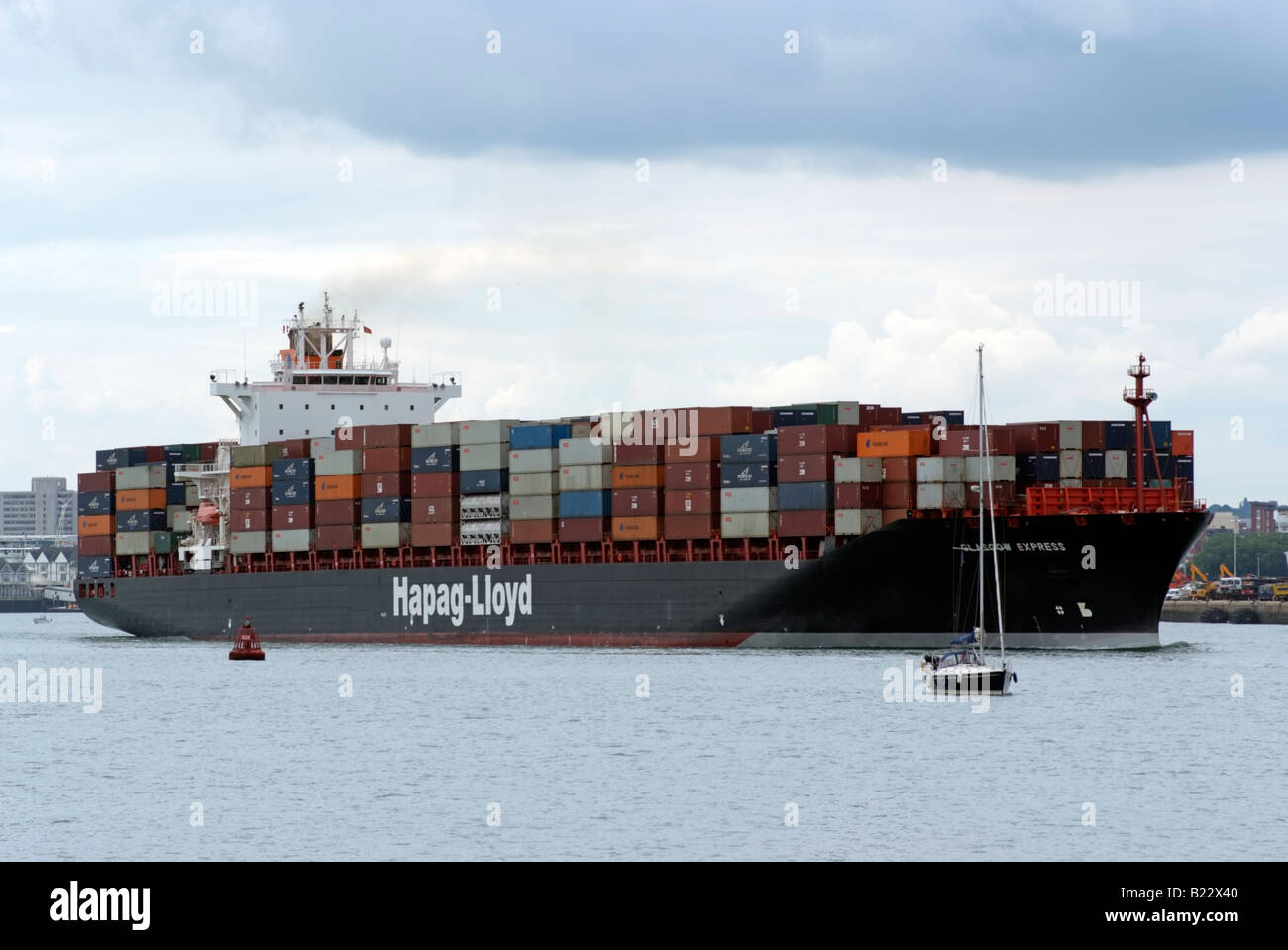 Glasgow express container carrier ship hi-res stock photography and ...
