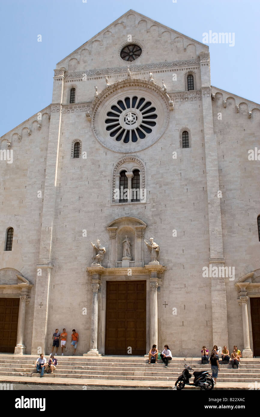 The Church of St Sabinus, the cathedral of Bari, Italy Stock Photo - Alamy