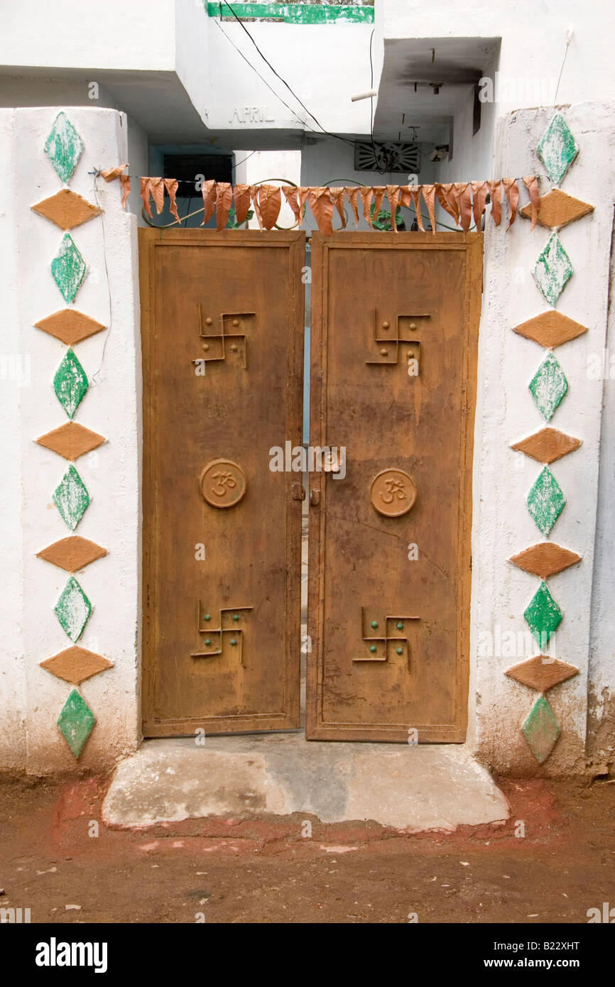 Gate with swastika hi-res stock photography and images - Alamy