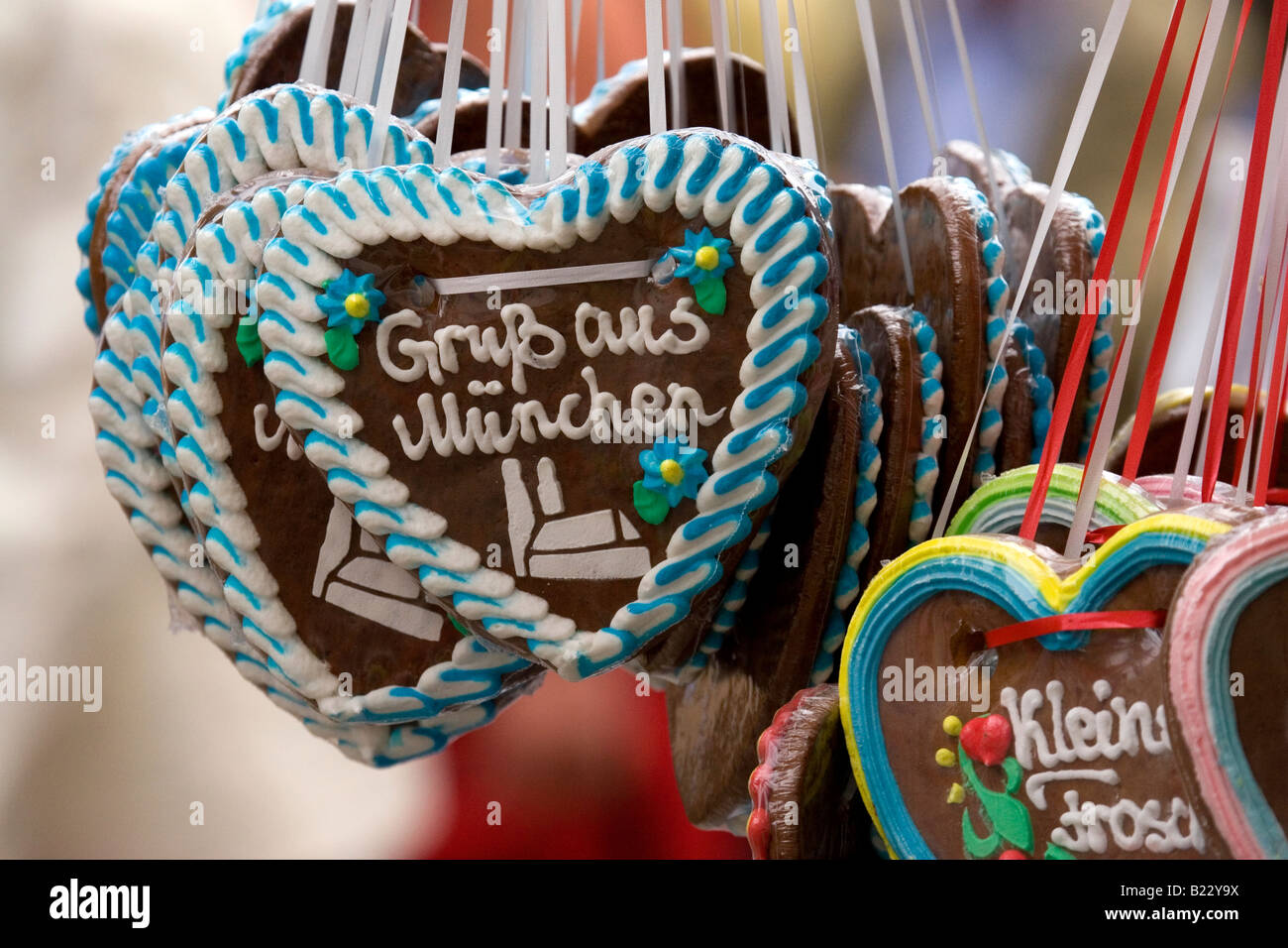 Gingerbread hearts on sale in Munich, Germany. Gingerbread "Herzle" are ...