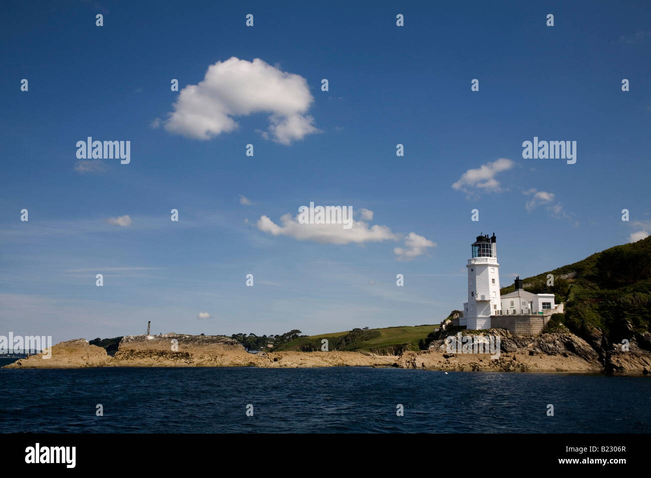 st anthony lighthouse from the sea cornwall Stock Photo - Alamy